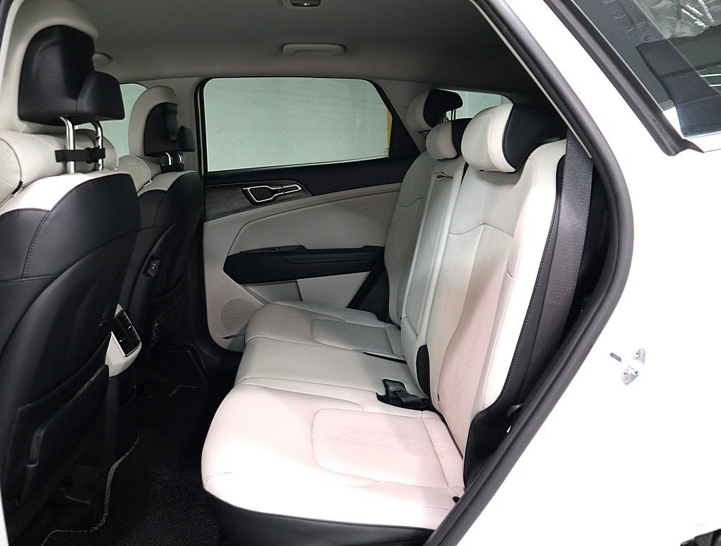 기아 디 올 뉴 스포티지 G1.6 T-GDI 2WD 시그니처 - 오토네이션