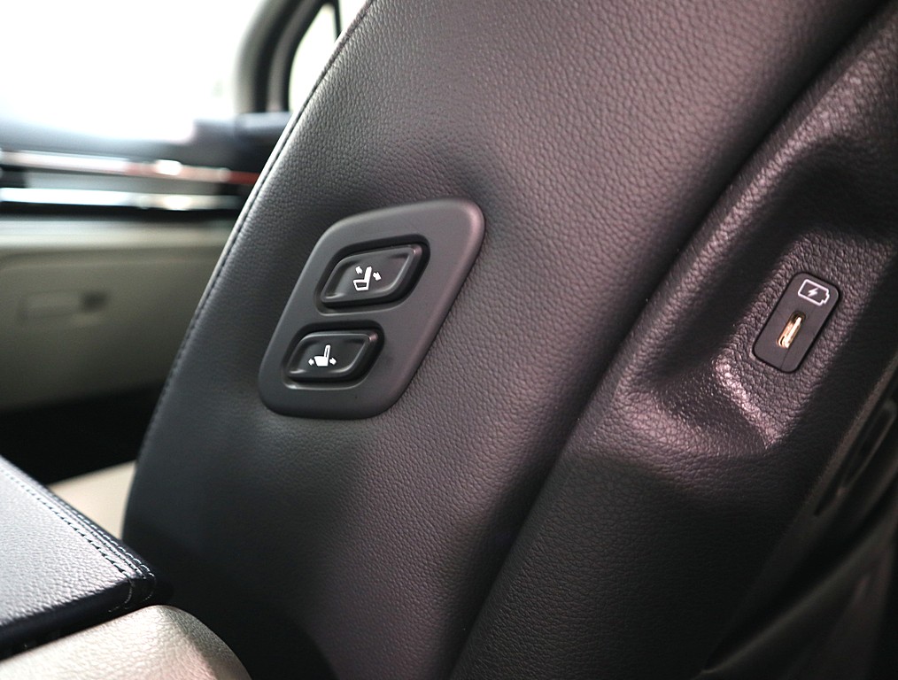 기아 디 올 뉴 스포티지 G1.6 T-GDI 2WD 시그니처 - 오토네이션